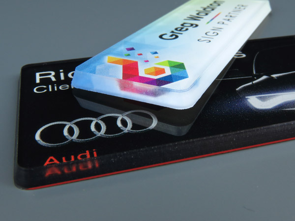 Colordome® Name Tags | Domed Badges